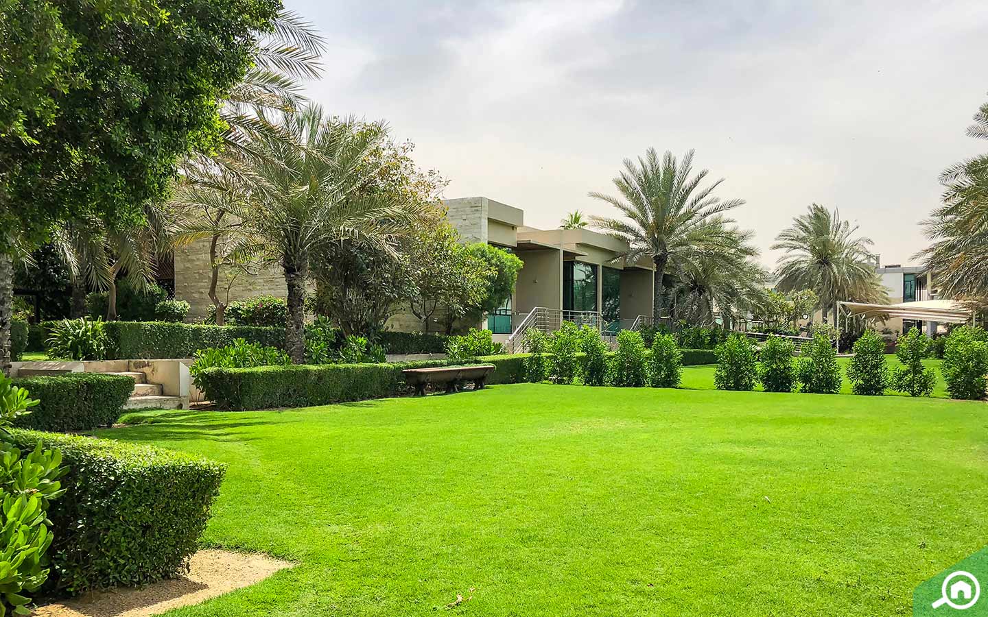 Al Basha 7 International City Building Guide | Bayut