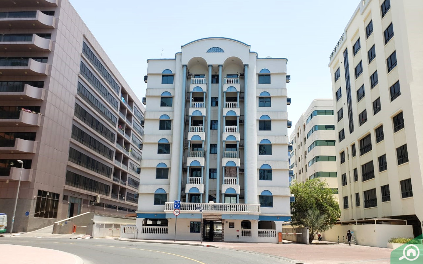 Al Waleed Garden Building Guide | Bayut