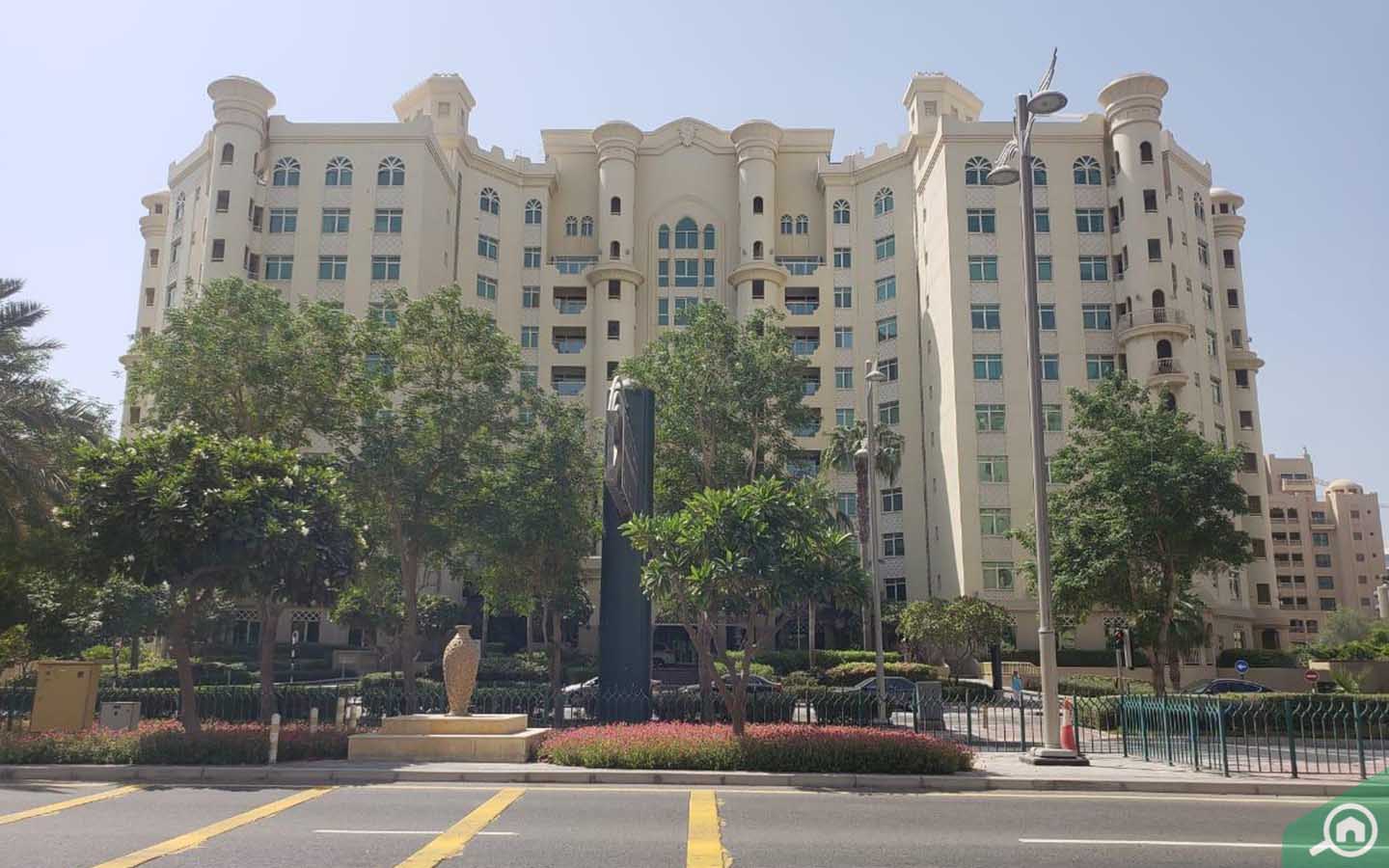 Tiara Diamond Palm Jumeirah Building Guide | Bayut