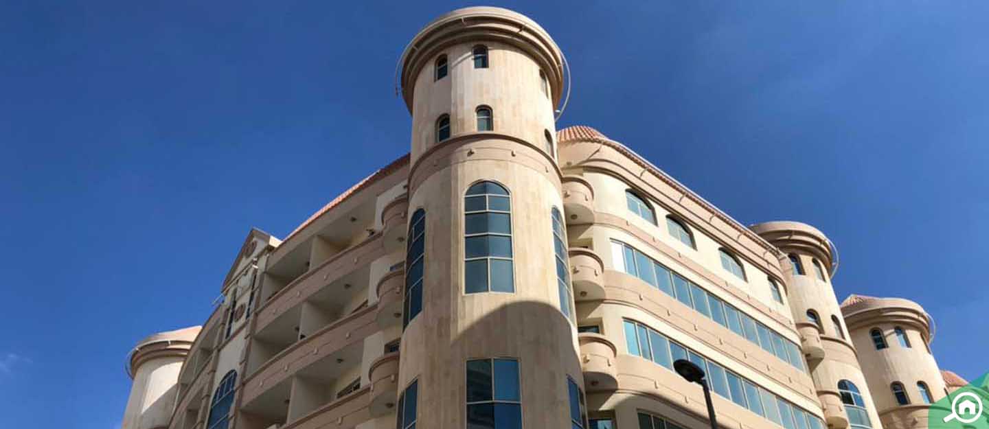 Al Wasal Building R445 Guide | Bayut