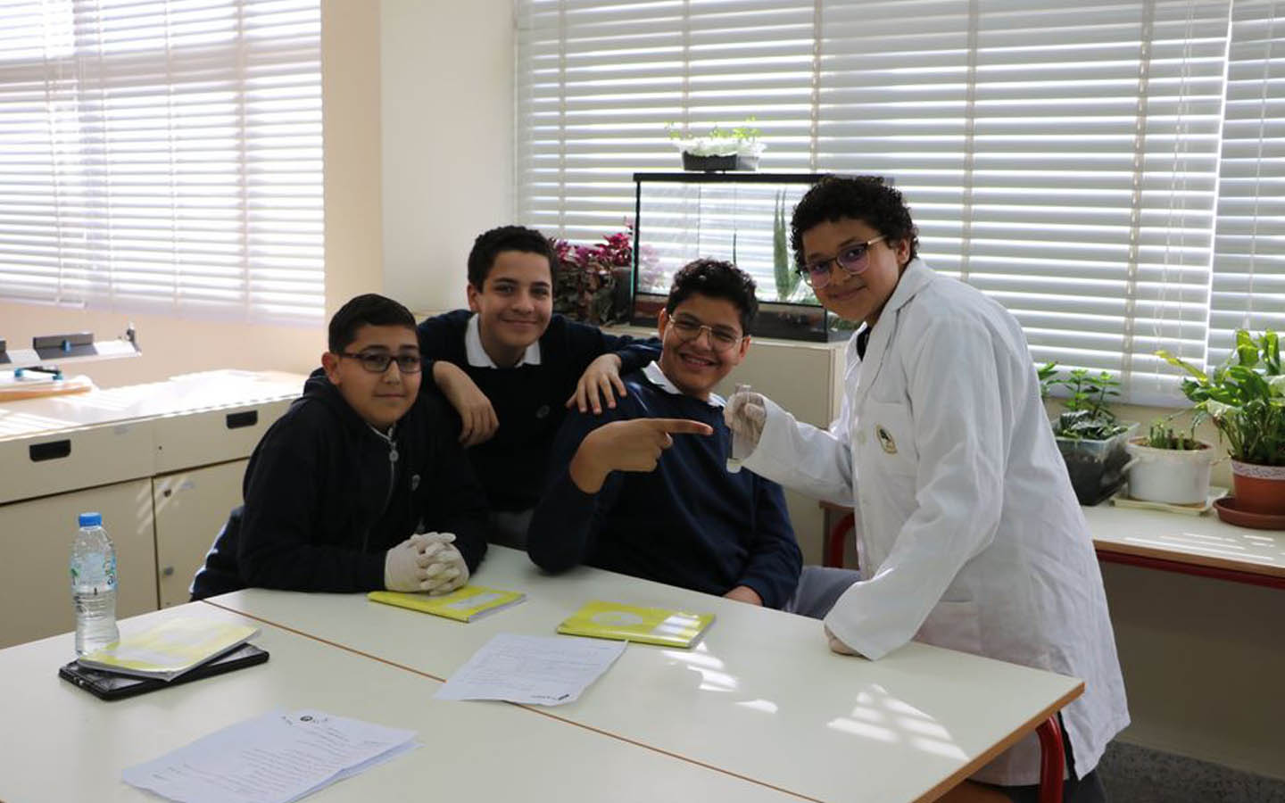 دليل مدرسة الشويفات خليفة أ | بيوت